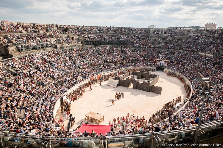 The Roman Days of Nîmes - Vercingetorix - Visit Europe