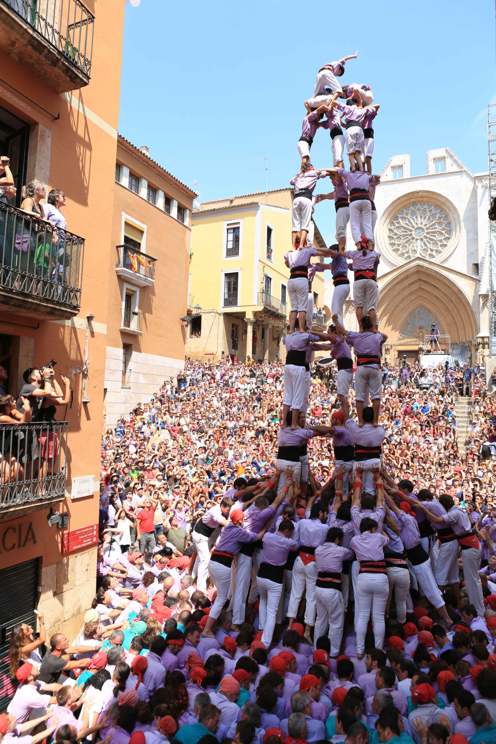 Castells: Catalonia's human towers - Visit Europe