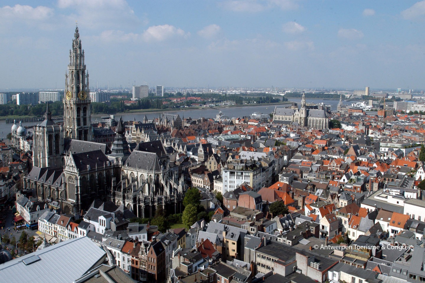 b694588Cathedral-of-Our-Lady-Antwerp-©-Antwerpen-Toerisme-&-Congres-(2 ...